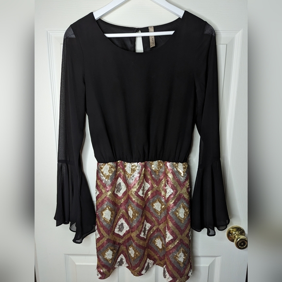 entro | Dresses | Entro Black Dress With Sequins And Open Back Size ...